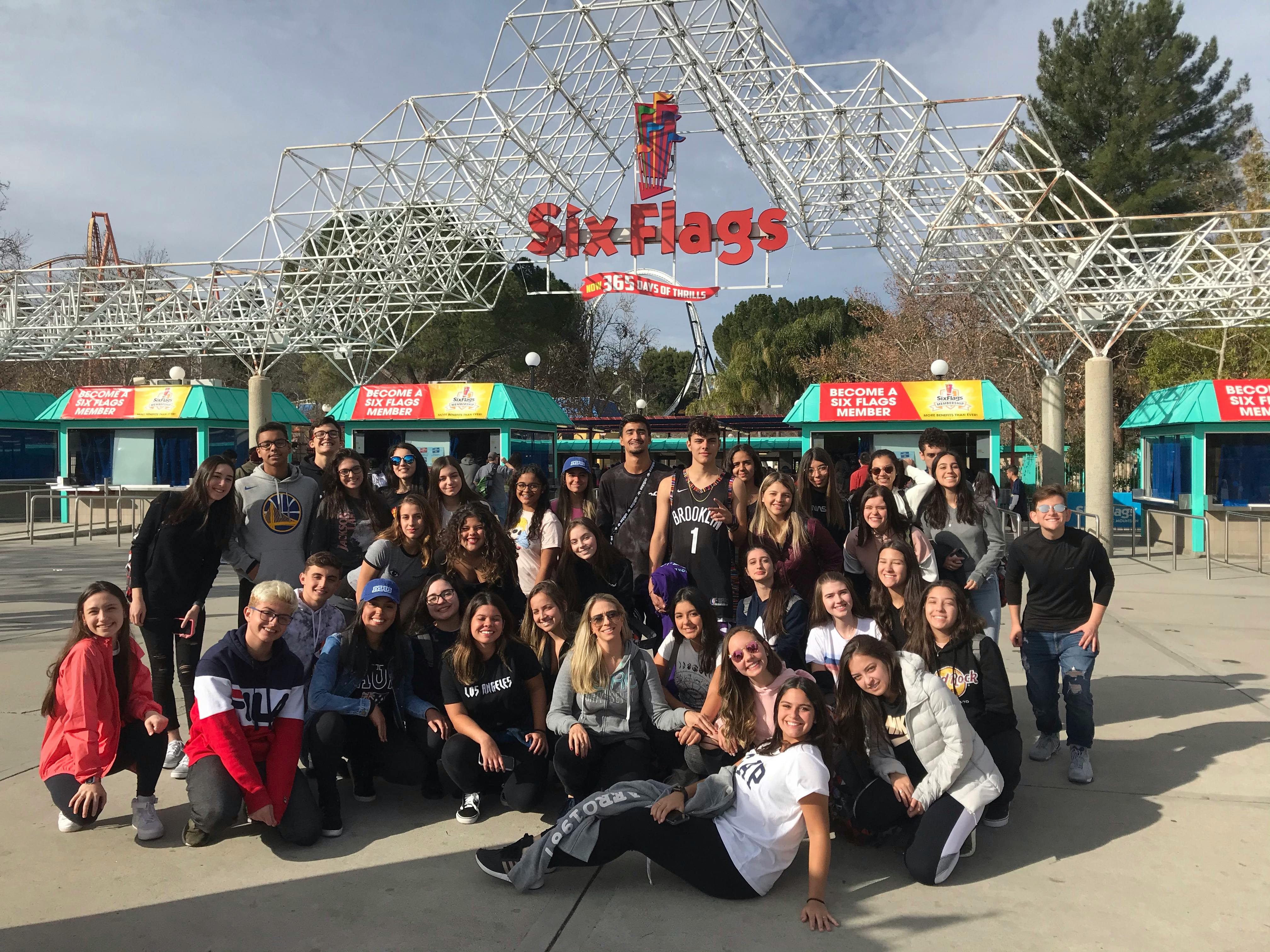 Tour USC / Disney e Six Flags | Caia no Mundo